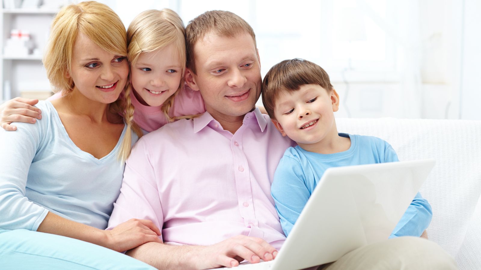 Get To Know Everything About FamousParenting: Your Trusted Resource for ...